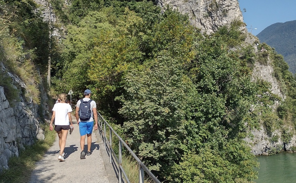 Suíça no Verão: trilha em Lugano soma verde e cultura - QUE GOSTOSO!